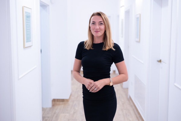 La mulți ani, Dr. Laura Precup! - Clinica Prevent